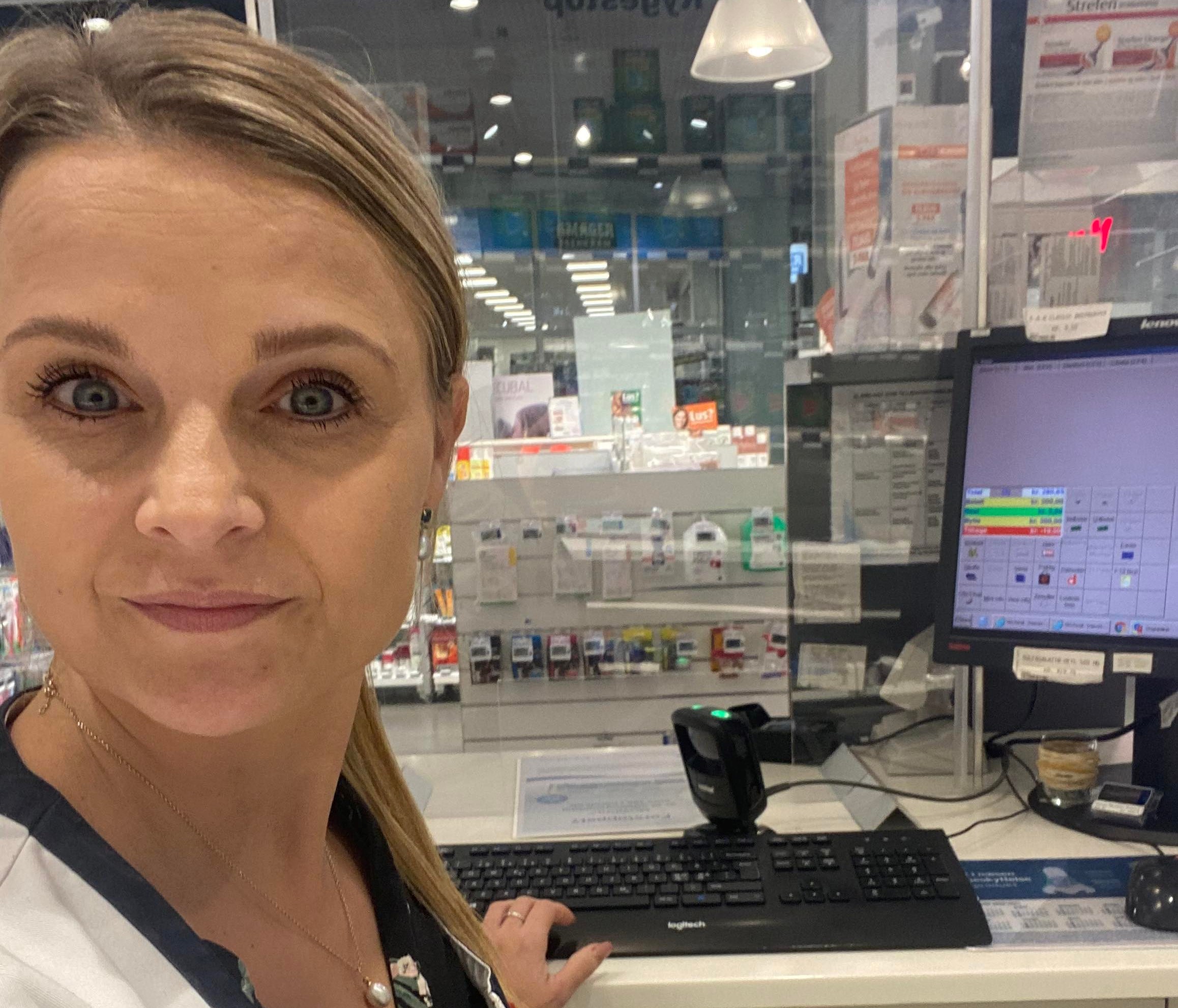 Har du coronasymptomer? Så bliv testet før du går på apoteket ...